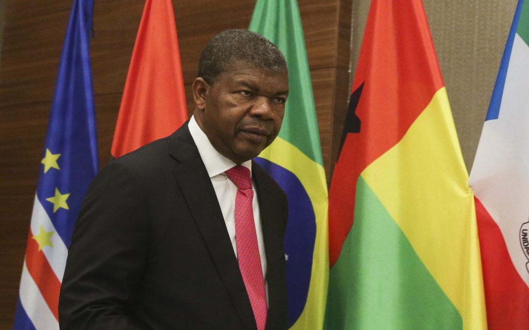 Presidente angolano João Lourenço venceu este ano Prémio Aparecido de ...